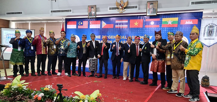 Sidang Umum ke 20 Konfederasi Wartawan ASEAN secara resmi dibuka oleh ...